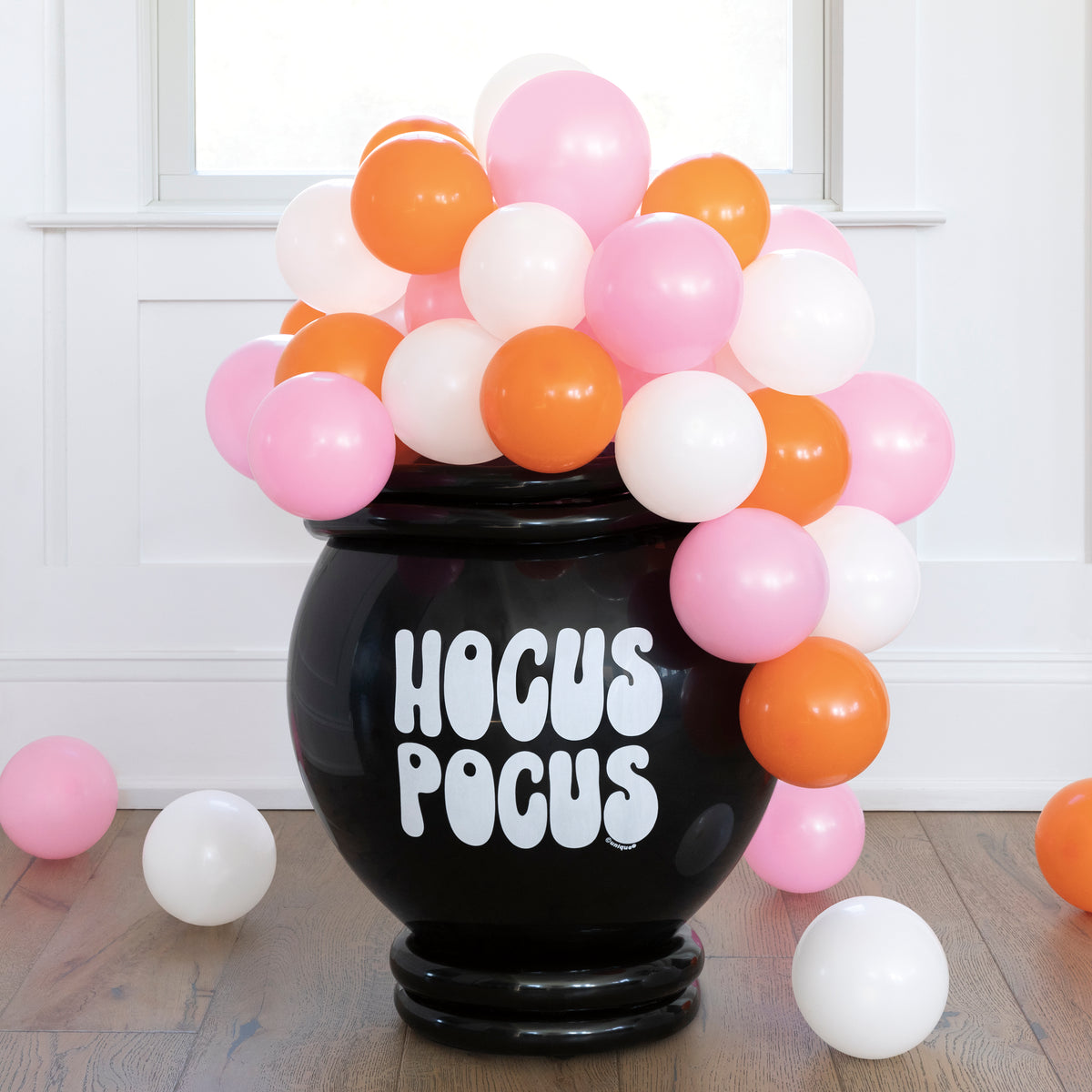 Hocus Pocus Witch Cauldron Latex Balloon Kit – instaballoons Wholesale